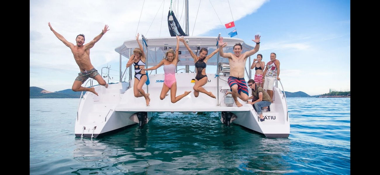 Escapade Boat Hire Sydney